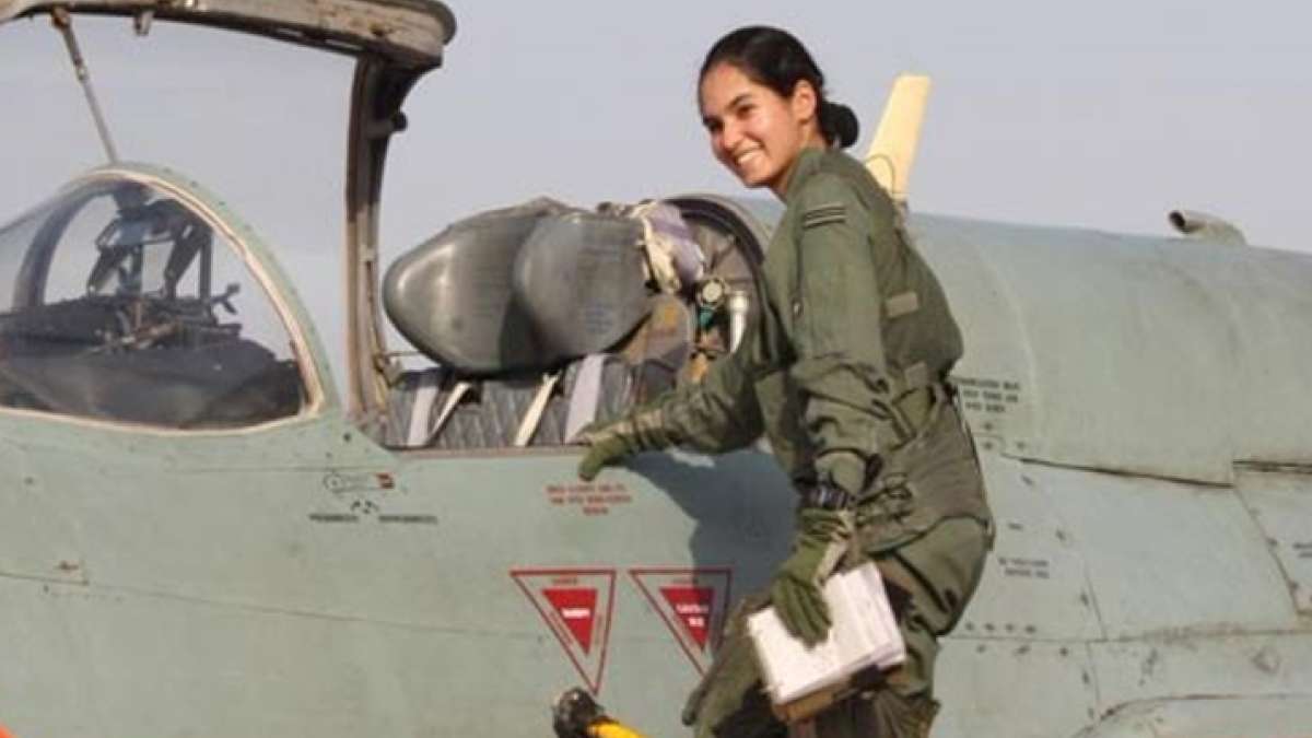 Avani Chaturvedi becomes first Indian woman to fly a fighter jet solo – India TV