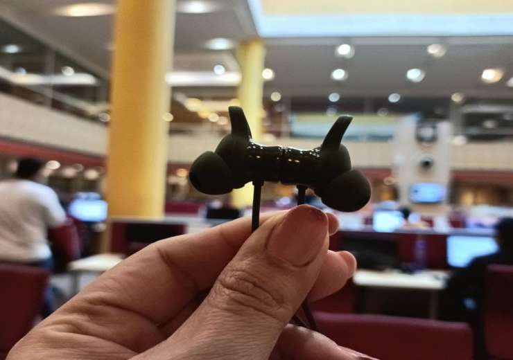 OPPO Enco M32 Review- Bass to Impress! | Reviews News – India TV