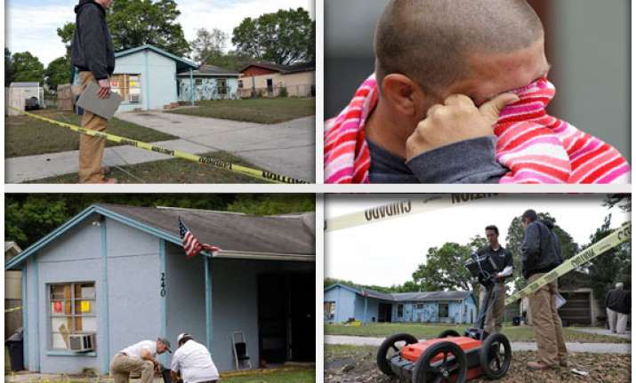 Florida man swallowed by sinkhole under bedroom | World News – India TV
