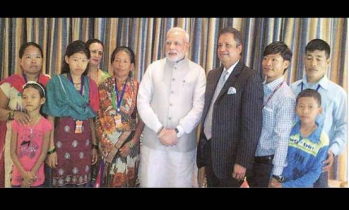 Narendra Modi impact: Modi's godson family reunion an online hit ...