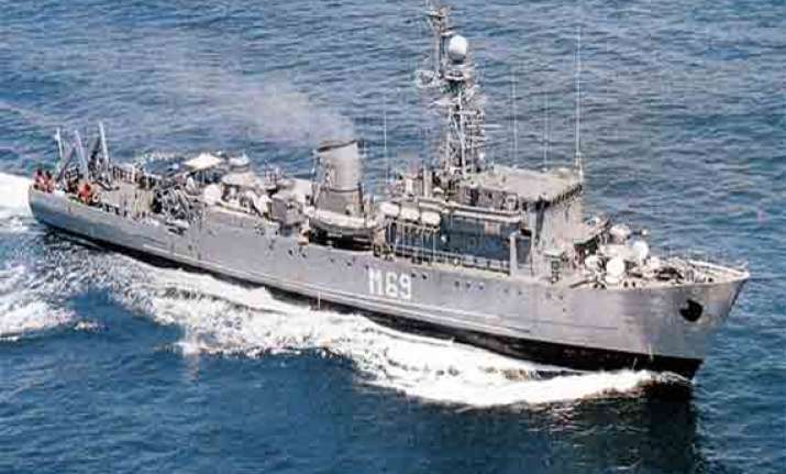 Eastern Naval Command to probe fire on INS Konkan | India News – India TV