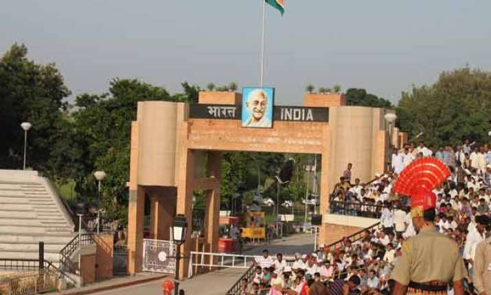 BSF to bullet-proof international border gates with Pakistan: Report ...