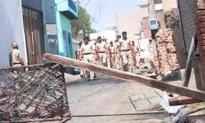 Ballabgarh riots leave 400 people homeless-IndiaTV News | India News ...