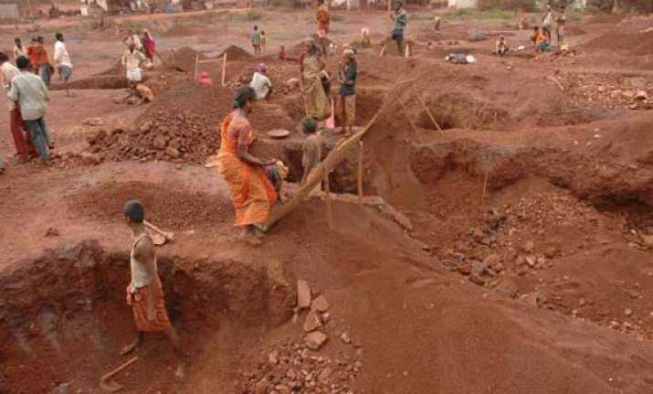 Karnataka to permit mining more iron ore soon | India News – India TV