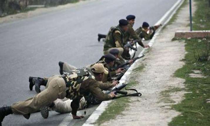 Militants attack CRPF camp in Kashmir, four killed | India News – India TV