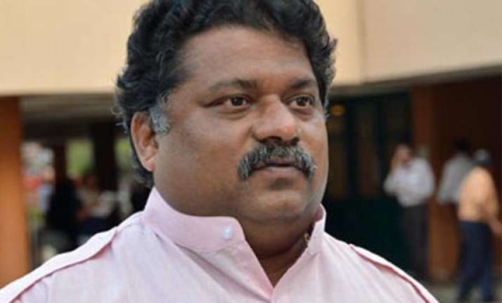 Goa MLA takes public transport to attend Assembly session | National ...