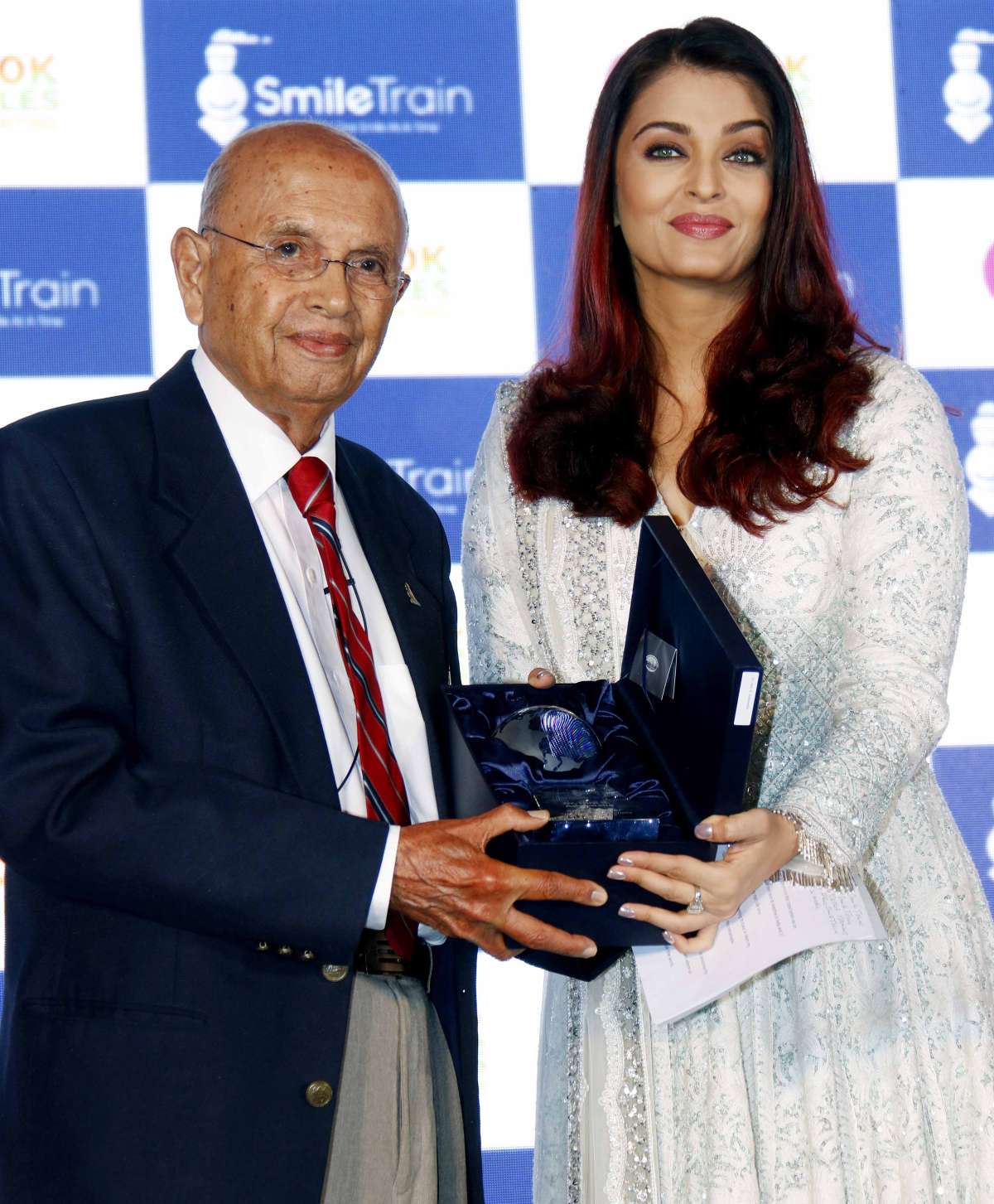 Aishwarya Rai Bachchan looks splendid in a white attire at a recent ...