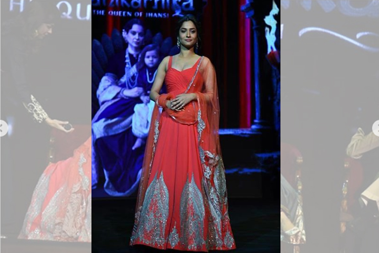 Ankita Lokhande shares candid pics with Kangana Ranaut from Manikarnika song launch