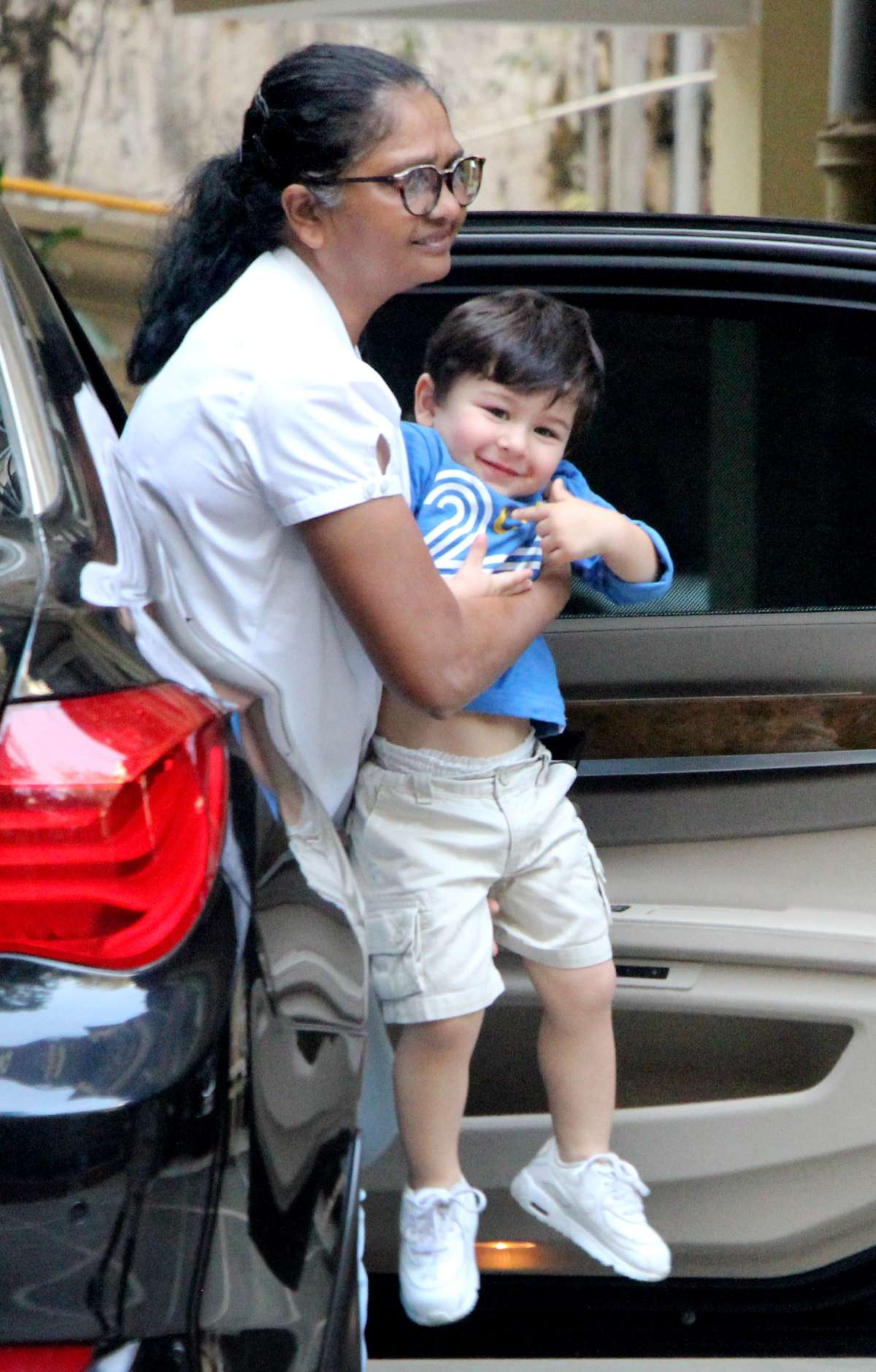 Taimur Ali Khan's cutest expression in these latest PHOTOS is must-see
