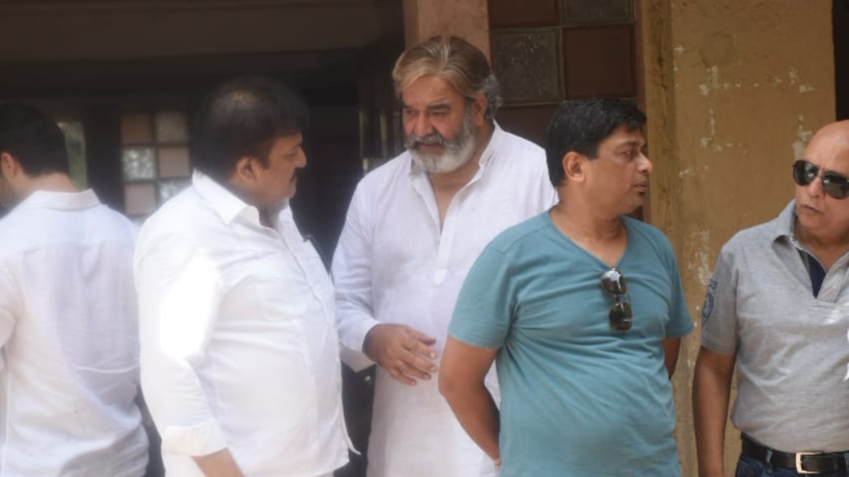 Gufi Paintal aka Shakuni Mama of Mahabharat laid to rest in Mumbai | PHOTOS