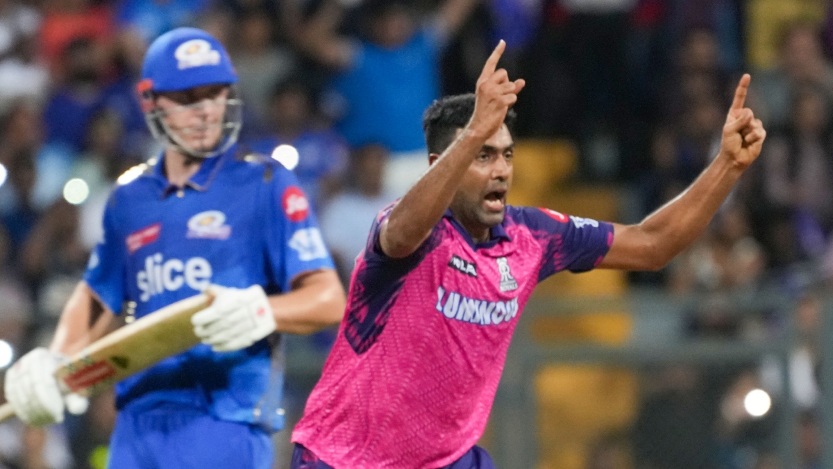 5 Bowlers with most wickets in IPL history feat. Ravichandran Ashwin ...