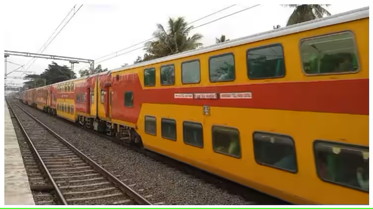 India's first double decker train
