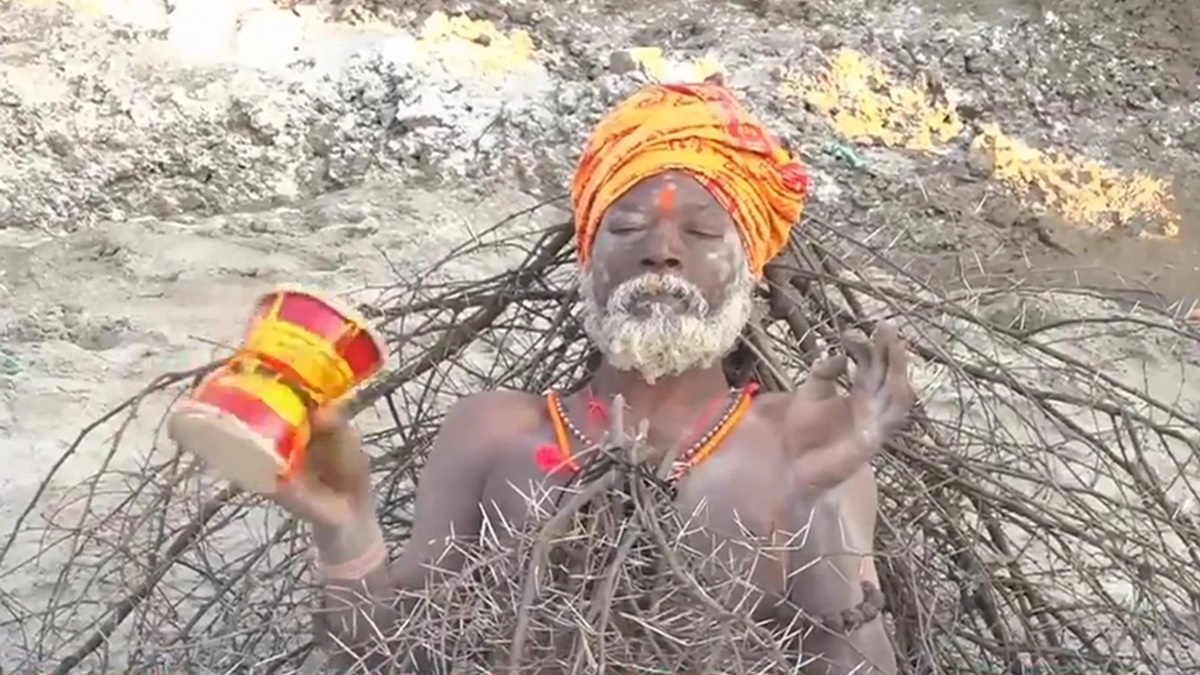Viral 'Babas' catching everyone's attention at Mahakumbh Mela 2025 in ...
