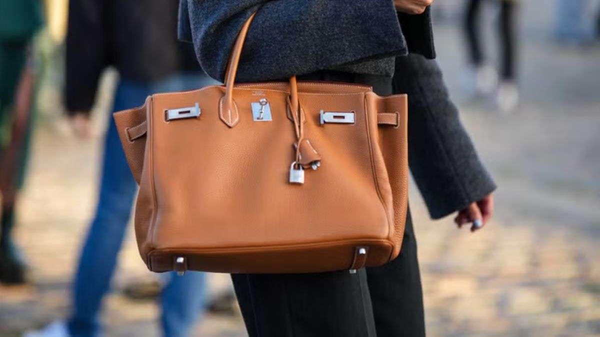 7 luxury handbags that have the highest resale value