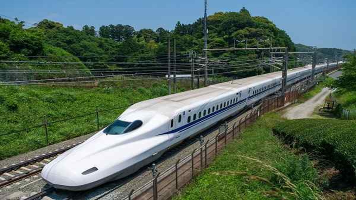 Indian Railways: Check full list of bullet train routes in country