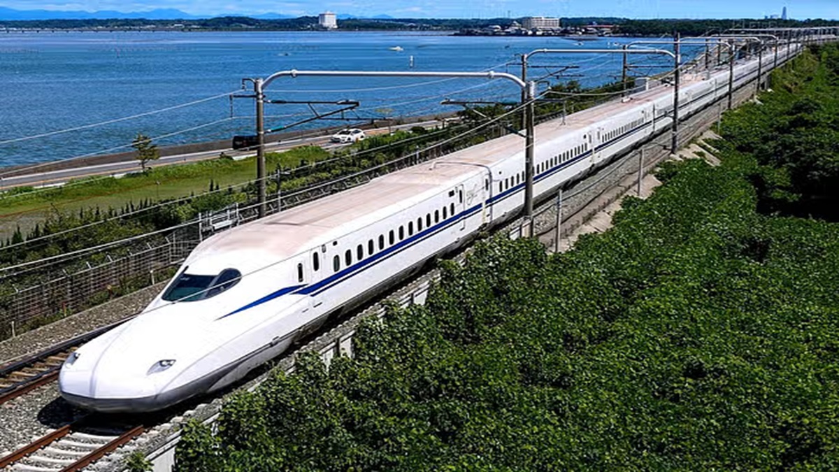 Indian Railways: Check full list of bullet train routes in country
