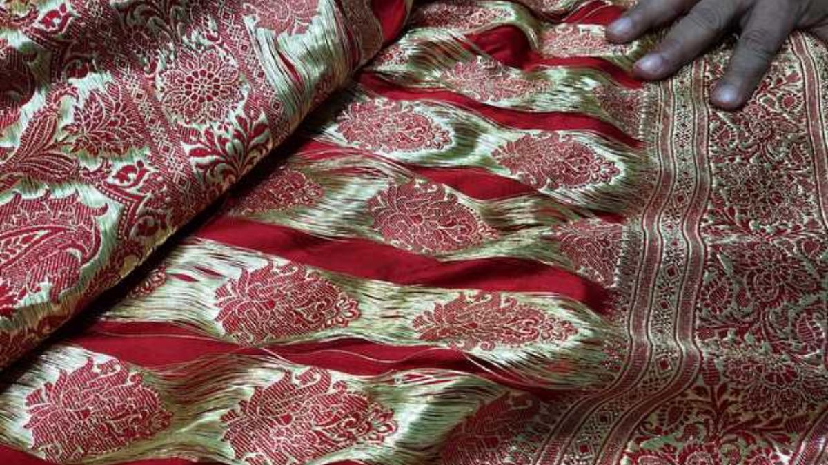 9 types of traditional weaves from different states of India