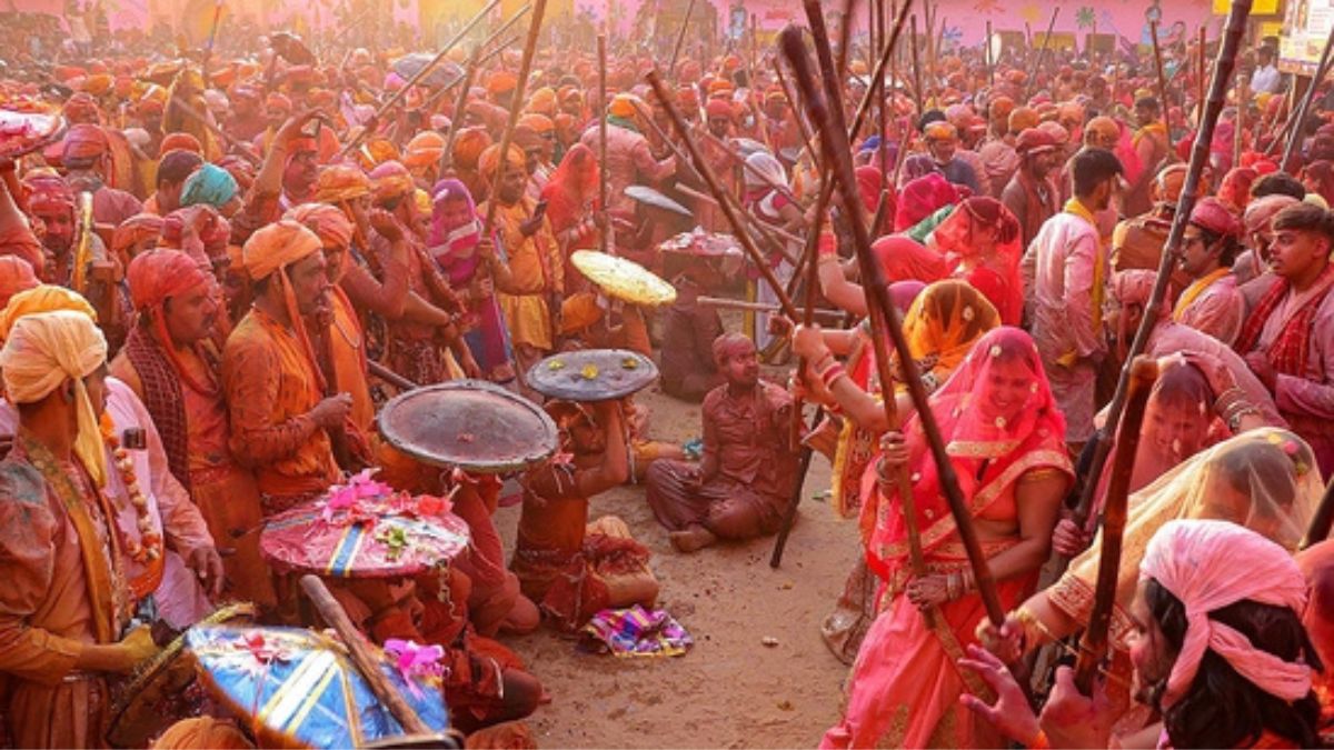 Holi 2025: Women in Mathura kick off Lathmar Holi celebrations with ...