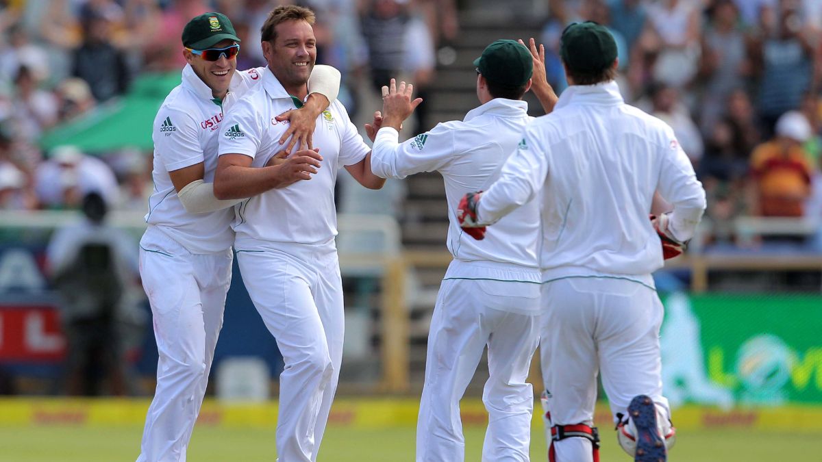5 Players with more than 5000 runs and 200 wickets in Test cricket ...