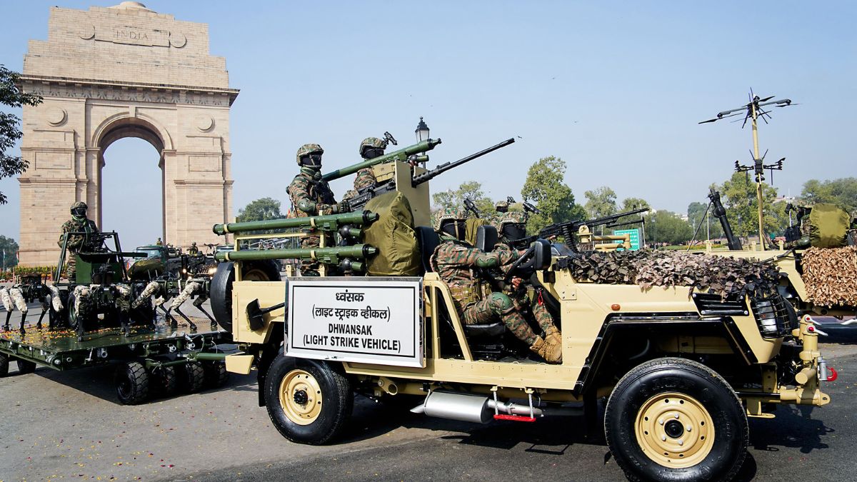 Arjun MBT, Bhairav Battalions and more: India displays its military ...