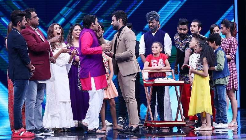 This is how girlfriend Asha Negi surprised Rithvik Dhanjani on his ...