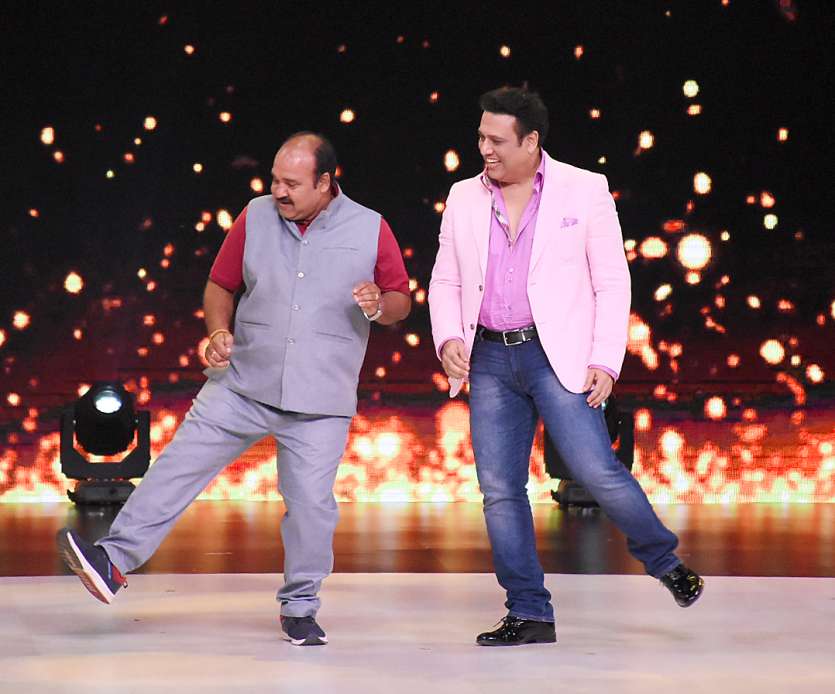 Dancing uncle Sanjeev Srivastav dances with Govinda in Madhuri Dixit's ...