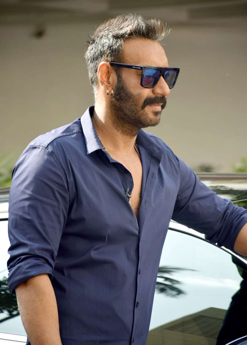 Ajay Devgn, Madhuri Dixit, Anil Kapoor's promotional avatars for Total ...