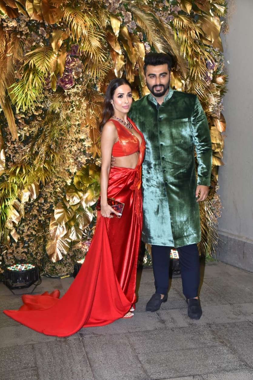 Ranbir-Alia, Arjun-Malaika, Shah Rukh-Gauri make heads turn at Armaan ...