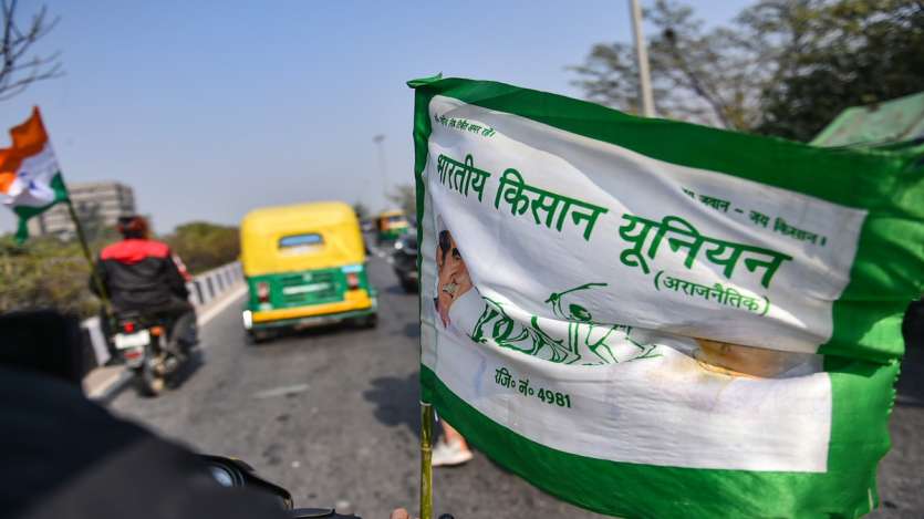 Farmers tractor rally protests reach Red Fort on Republic Day | IN PICS
