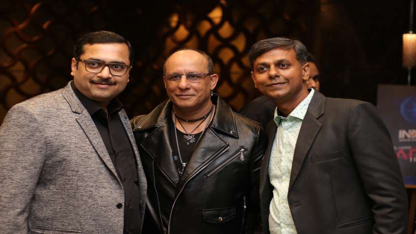 India TV celebrates No. 1 in style | PICS