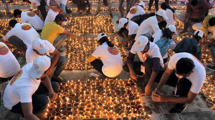 Deepotsav 2022: Diyas light up ghats of Ayodhya on Diwali eve | PICS