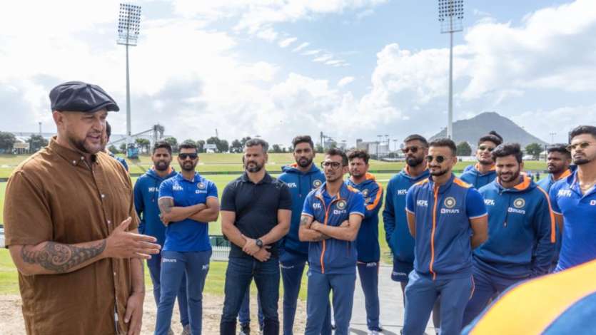 IND vs NZ T20I series: India receive traditional Welcome at Mt ...