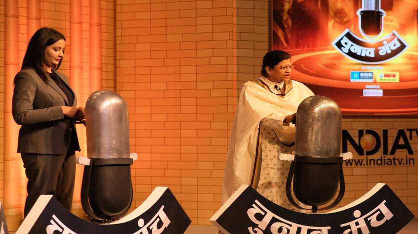 Chunav Manch 2022 Politicos debate ahead of Gujarat Elections IN PICS ...