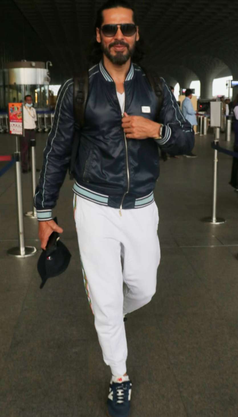 Best airport looks of Bollywood boys from 2022: Ranveer Singh, Shahid ...