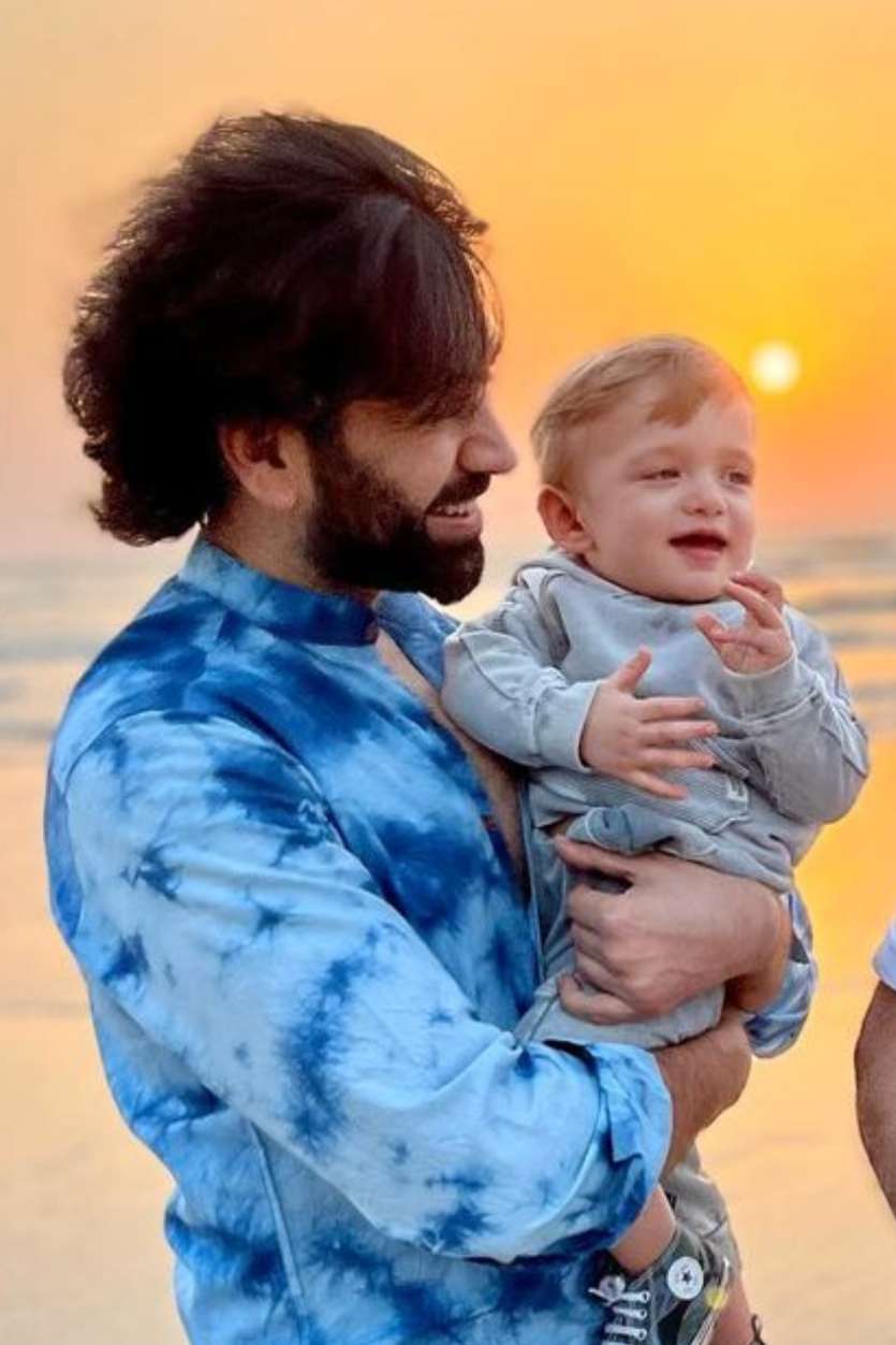 Bade Acche Lagte Hai 2 actor Nakuul Mehta & son Sufi's adorable moments ...