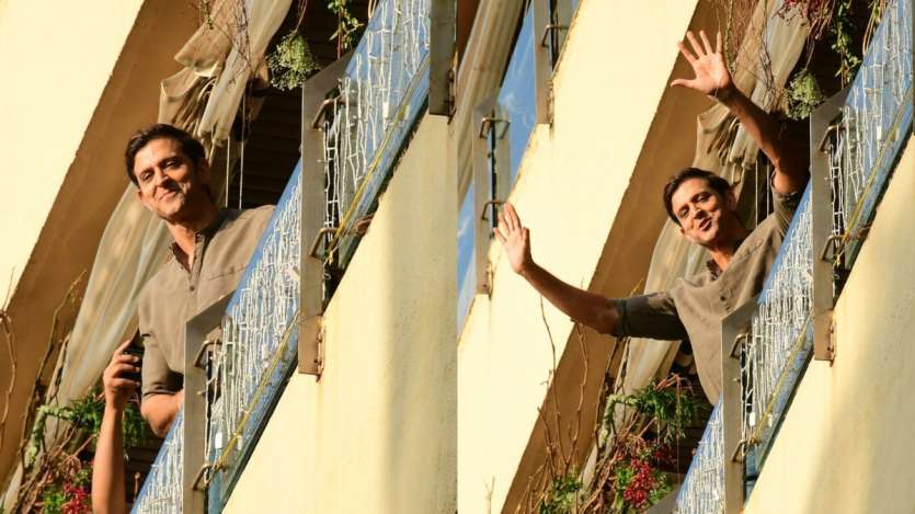 Hrithik Roshan's birthday: B-town's greek god flashes his million ...