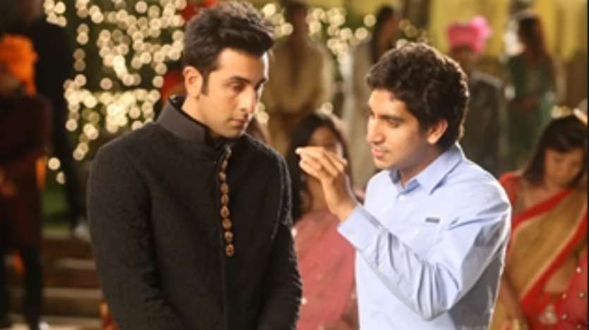 Deepika Padukone & Ranbir Kapoor look smitten in unseen moment from ...