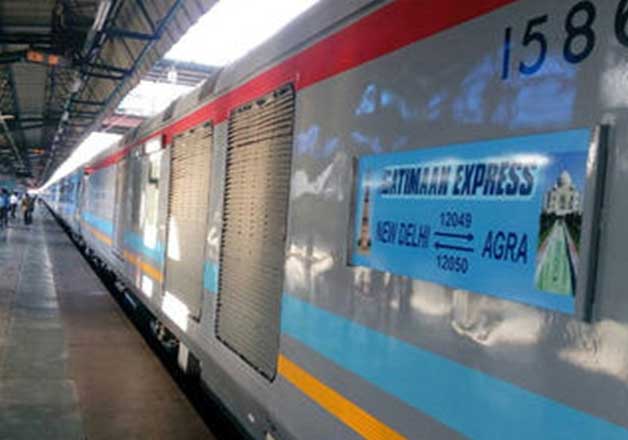 Gatimaan Express:12 facts to know about India's fastest train till date