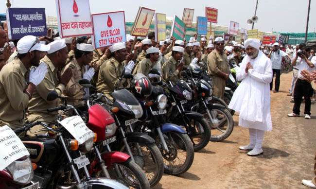 In pictures: 15 insights into the life of Nirankari mission head Baba ...