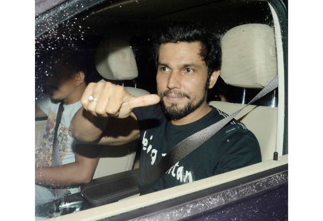 Sultan Special: B-town attends the special screening! - India TV News