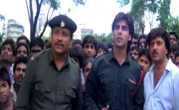 10 times Akshay Kumar nailed the uniform look