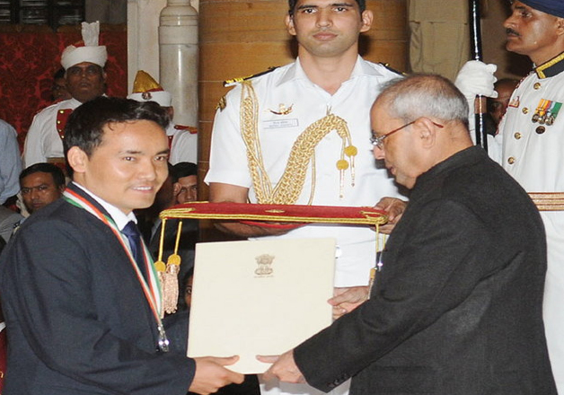 In Pics! Sindhu, Sakshi, Dipa, Jitu honoured with Khel Ratna Award