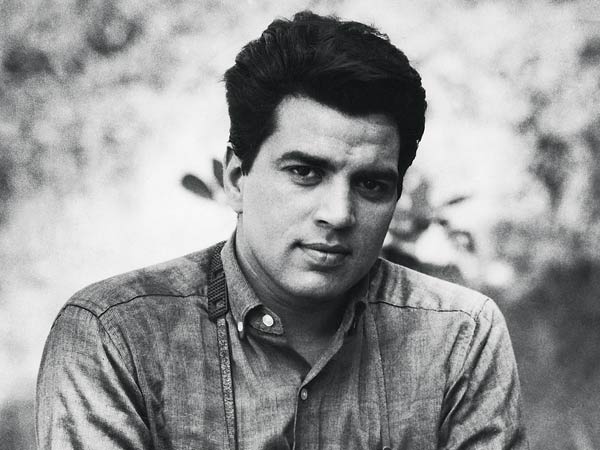 On 81st birthday of Dharmenda, here is a glimpse of his iconic movies