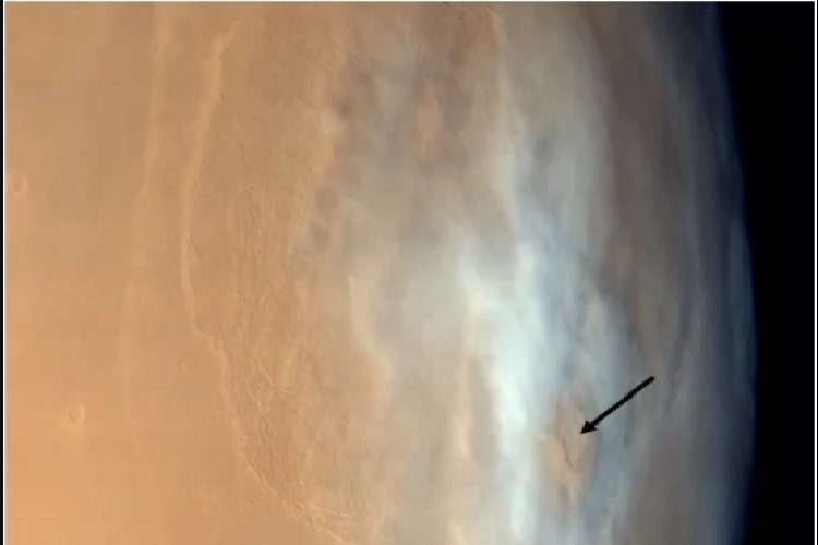 'Mangalyaan' completes four years in orbit; ISRO releases stunning ...