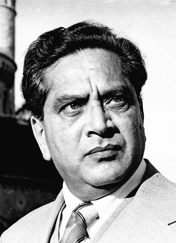 Shriram Lagoo passes away at 92 Some rare photos of the veteran actor ...