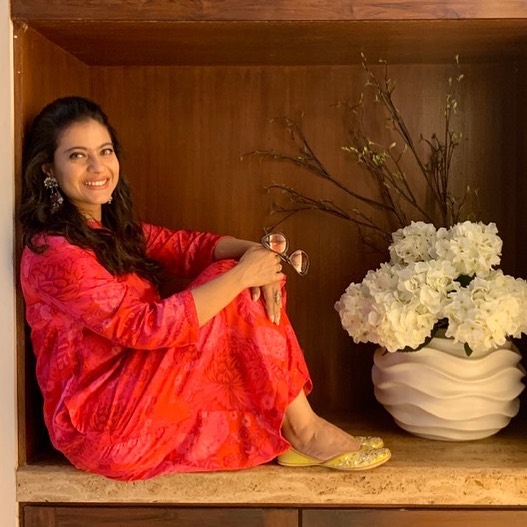 15 pictures that will take you inside Kajol-Ajay Devgn's beautiful house