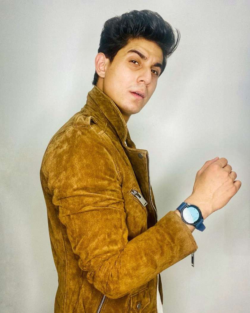 TV stars Vijayendra Kumeria, Jasmin Bhasin and others treat fans with ...