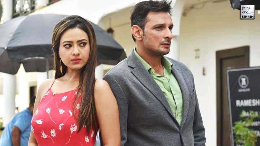 Actors who quit Anupamaa abruptly: Paras Kalnawat, Aneri Vajani, Anagha ...