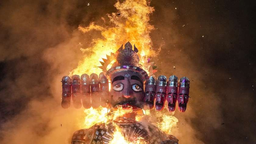 Dussehra Photos VIJAYADASHAMI pm mODI WISHES ravan dahan images dasara ...