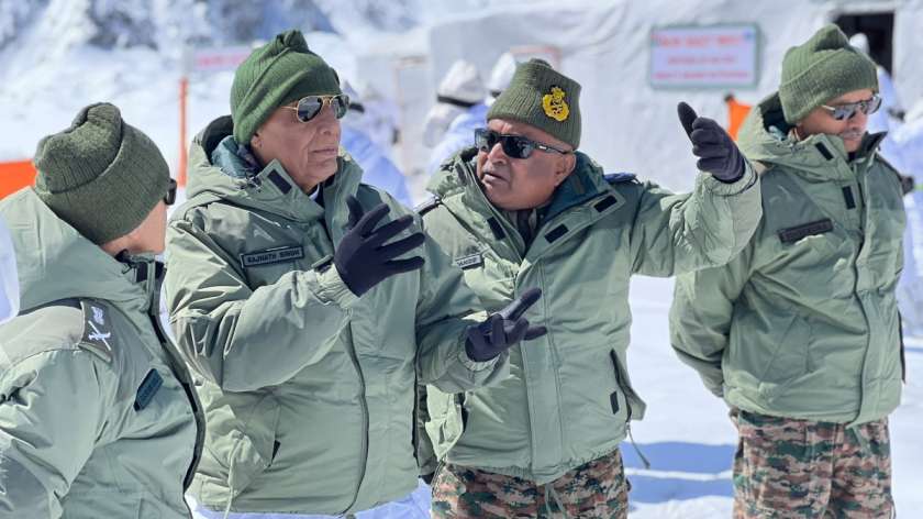Rajnath Singh visits world's highest battlefield Siachen, lauds 'iron ...